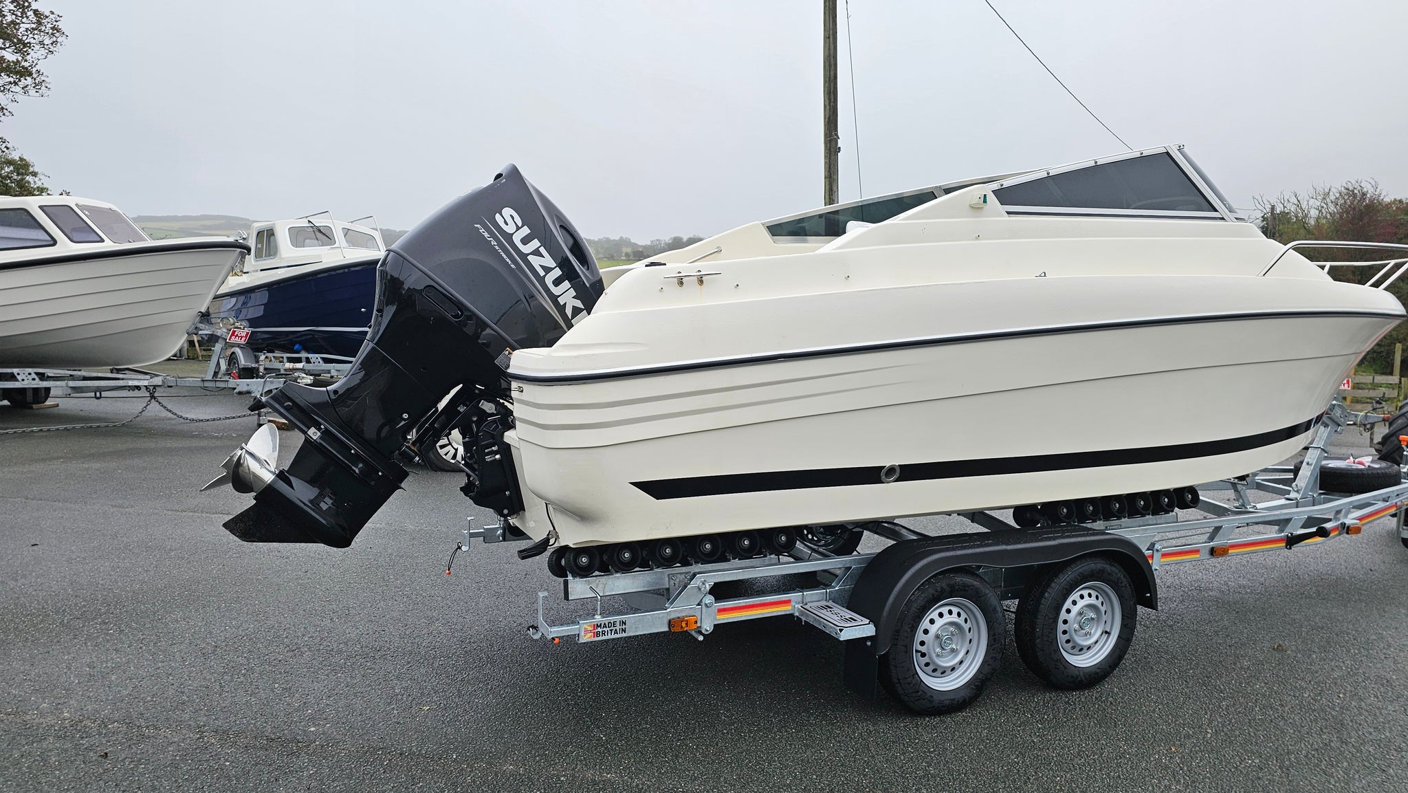 2003 Jeanneau Leader 605 HB with a Suzuki 200hp for Sale | UK